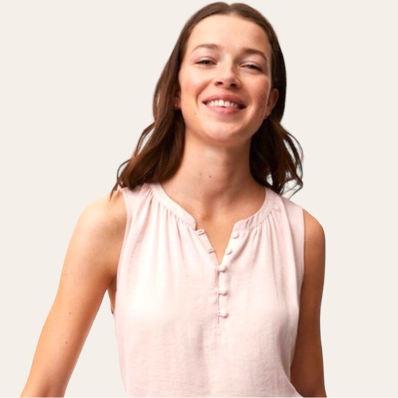 LOFT | Tops | Loft Henley Mixed Media Shell Nwt Size Xl | Poshmark